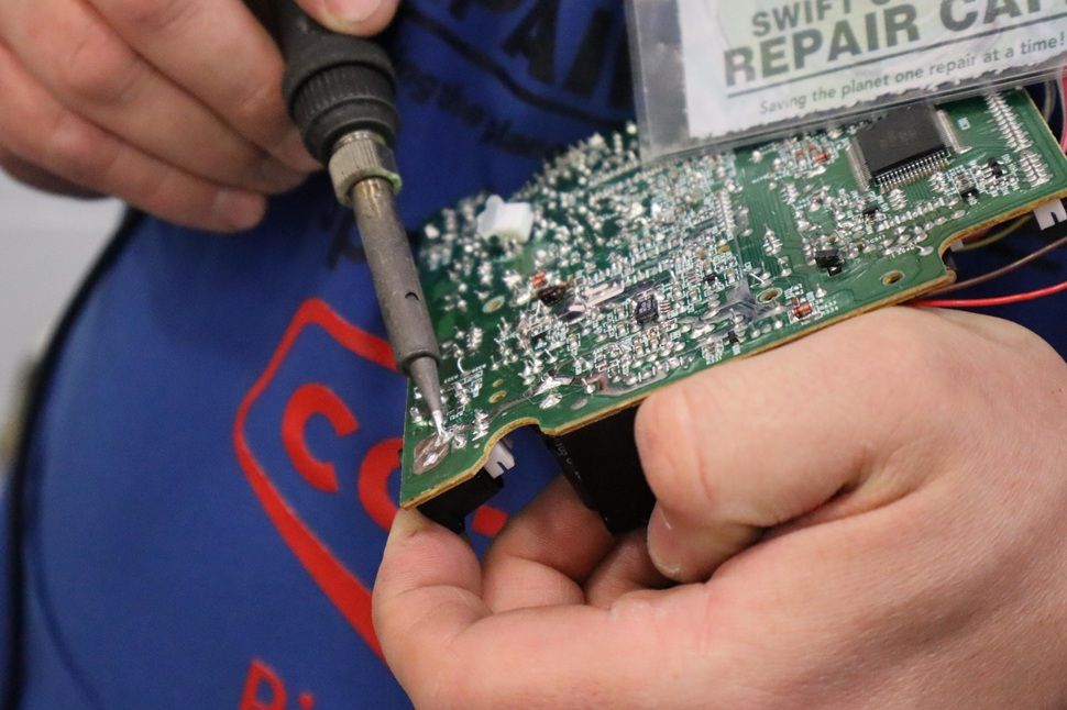 Repair Café sews, bolts, and seals up the leaky, slow, and damaged - SwiftCurrentOnline.com ...